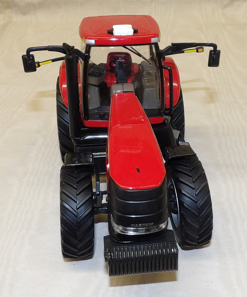 #14447 1/32 Case-IH Magnum MX305 Tractor with MFWD | Action Toys