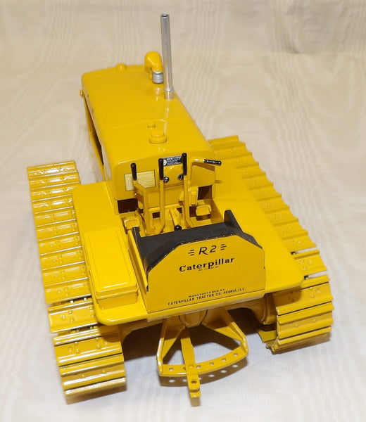 #CUST1008 1/16 Caterpillar R2 Track-Type Tractor, Limited Edition ...